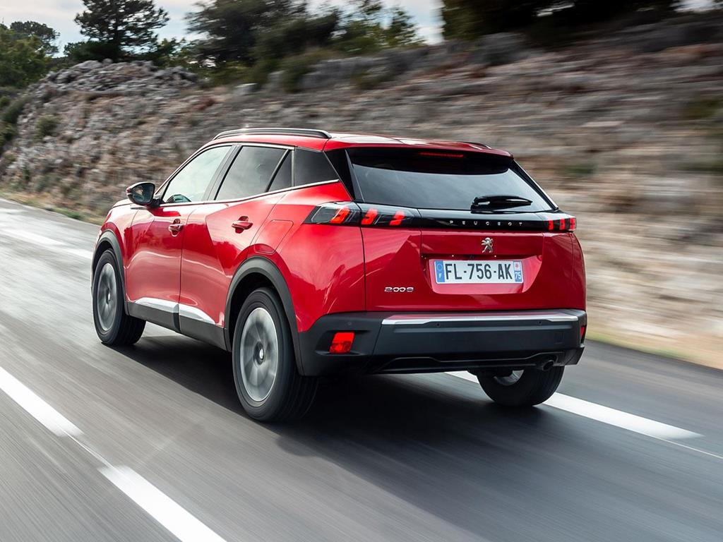 Peugeot 2008 Allure Pack 1.2 PureTech Aut (Nueva Gen) nuevo color A ...