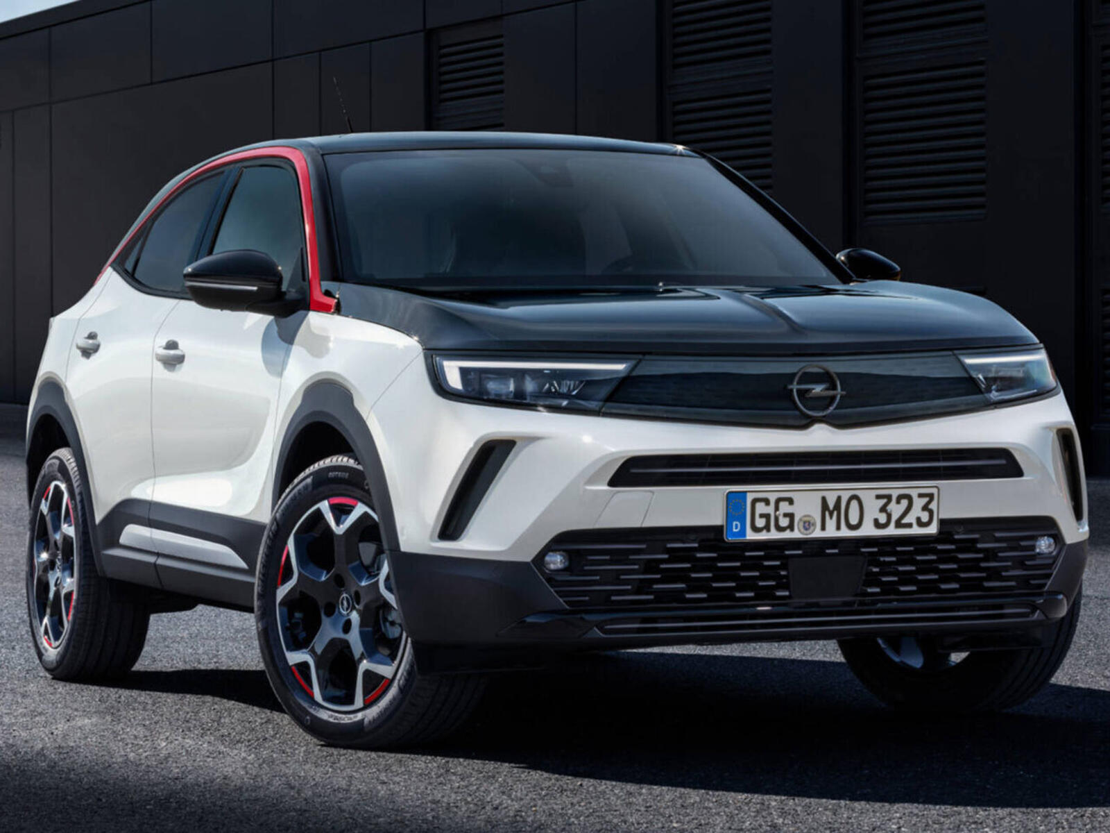 Catálogo autos nuevos de Opel, disponibles en Chile