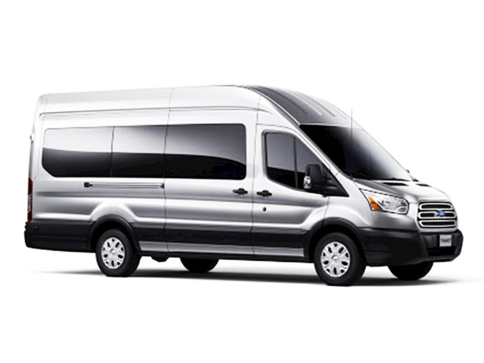Ford Transit Minibus nuevo 0km, precios y cotizaciones, Test Drive.
