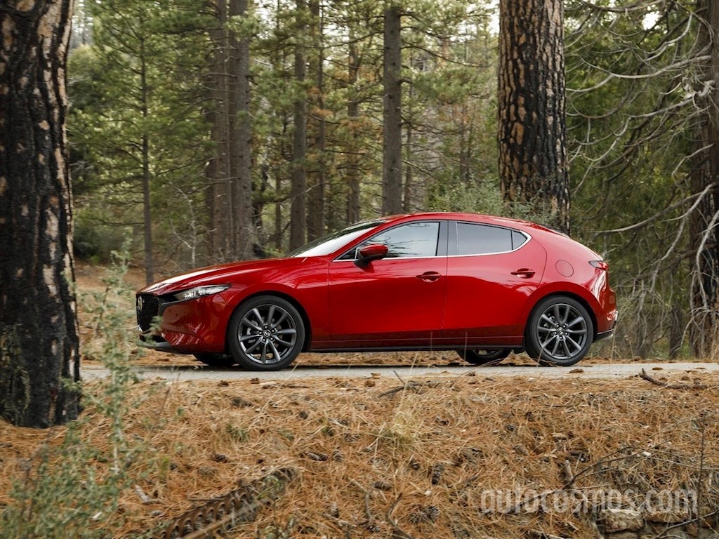 Mazda 3 Hatchback Signature Aut (2021), precios y cotizaciones, Test Drive.