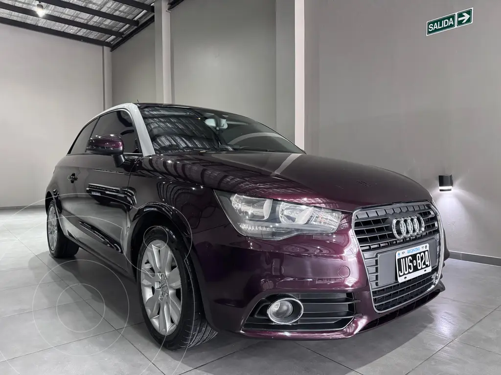 Audi A1 T FSI Ambition usado (2011) color Rojo Shiraz precio u$s12.900