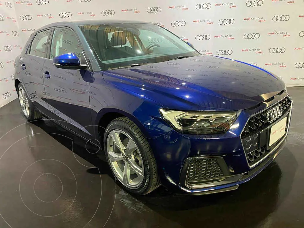 Audi A1 35 TFSI Ego usado (2024) color Azul precio $650,000