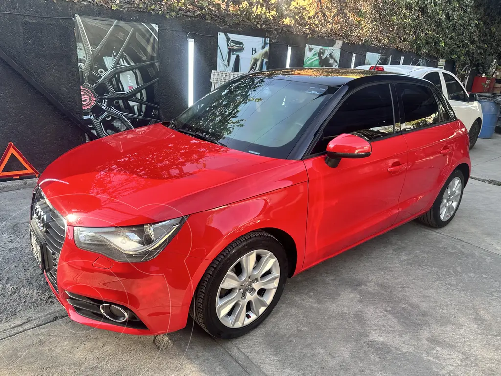 Audi A1 Sportback Ego S-Tronic usado (2013) color Rojo precio $225,000