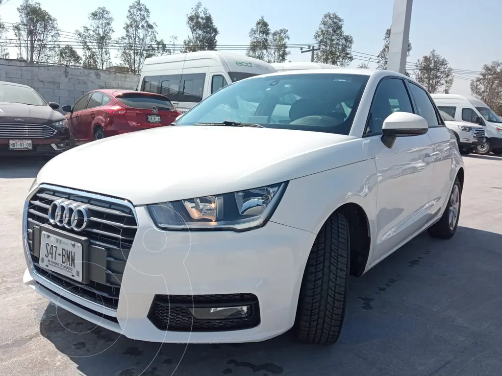 Audi A1 Cool S-Tronic usado (2016) color Blanco precio $305,000