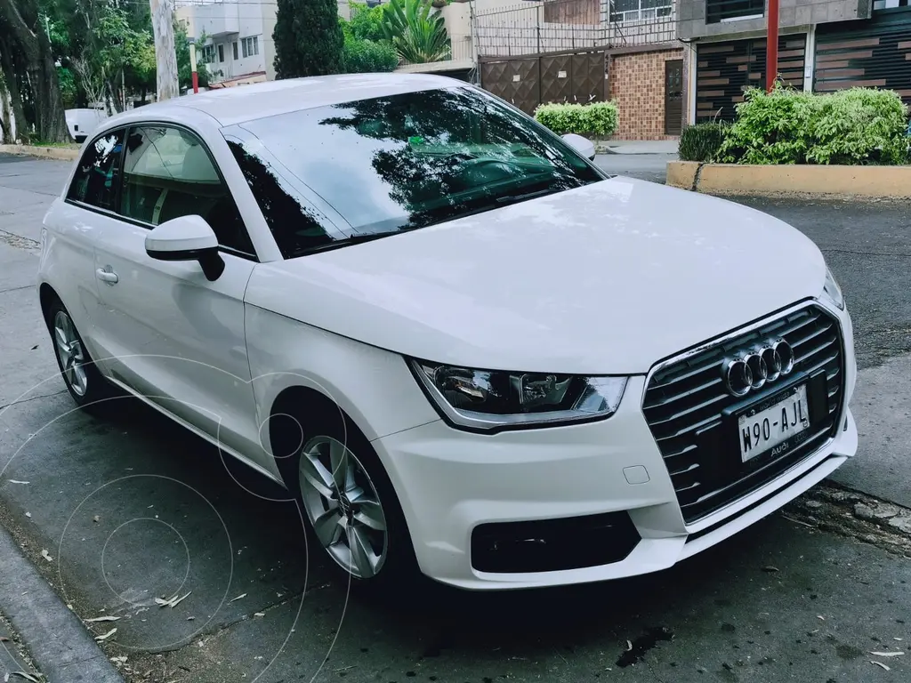 Audi A1 Cool S-Tronic usado (2016) color Blanco precio $279,000