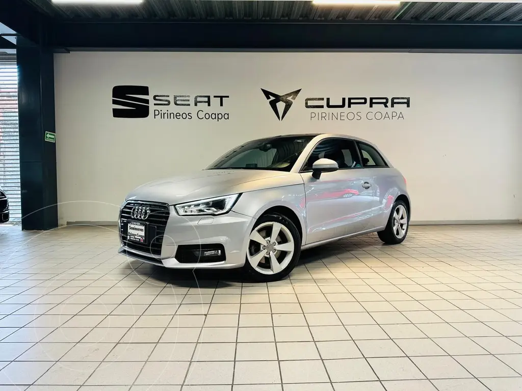 Audi A1 Ego S-Tronic usado (2017) color Plata Metalizado precio $297,000