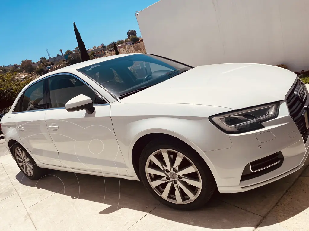 Audi A3 Sedan Sedan 1.4L Select Aut usado (2019) color Blanco Glaciar ...