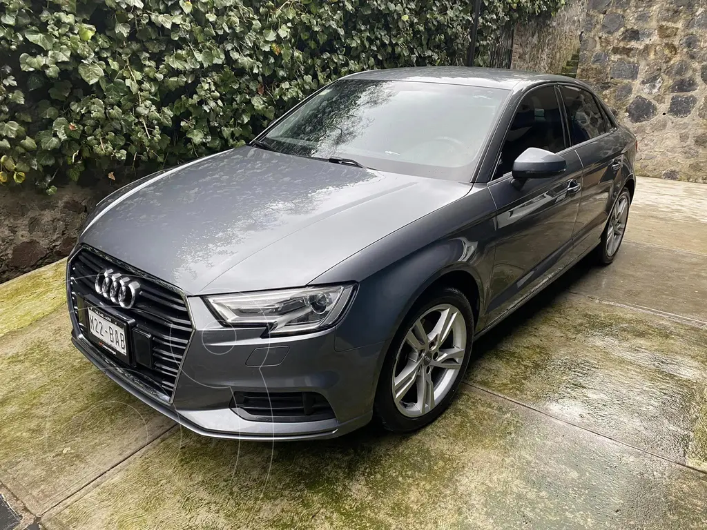 Audi A3 1.4L Dynamic Aut usado (2019) color Gris precio $380,000