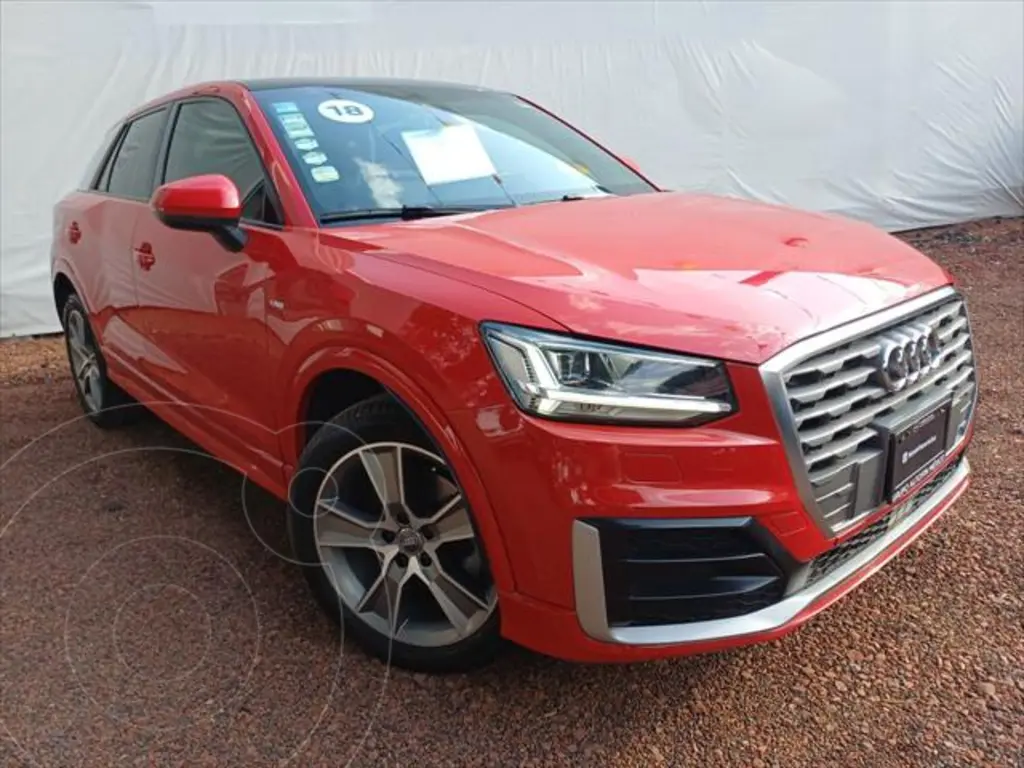 Audi Q2 40 TFSI S Line quattro usado (2019) color Rojo precio $469,000