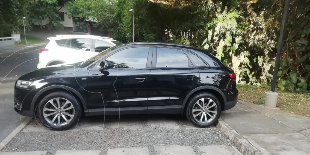 Audi Q3 Sportback 2.0L TFSI Sport usado (2015) color Negro precio $85.000.000