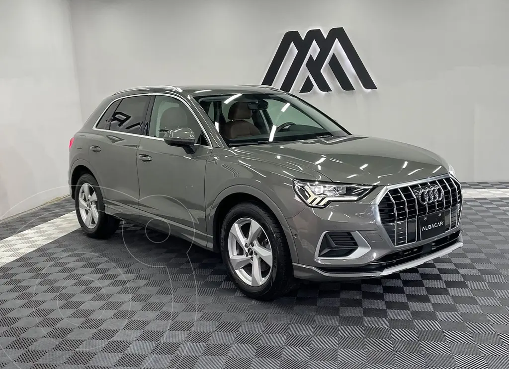 Audi Q3 Sportback 35 TFSI Select usado (2021) color Gris Oscuro precio ...