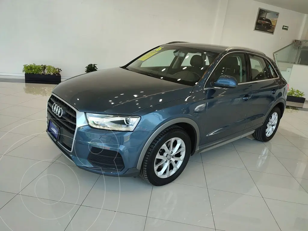 Audi Q3 Luxury (180 hp) usado (2016) color Azul precio $325,000