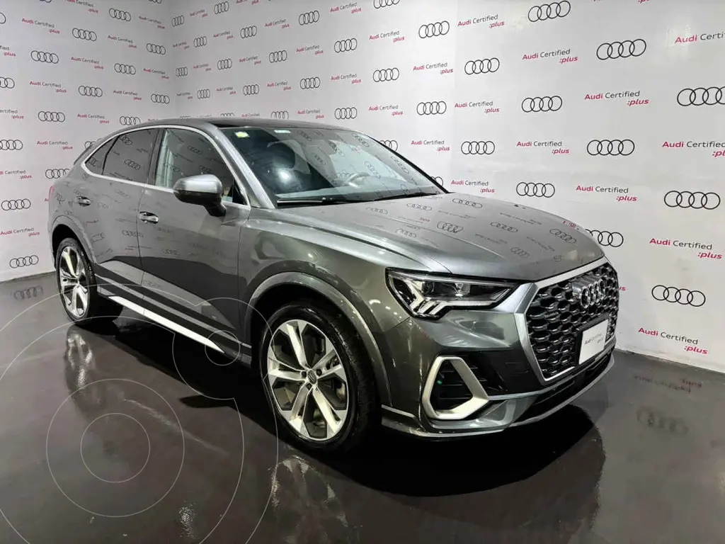 Audi Q3 40 TFSI S Line usado (2021) color Gris precio $750,000