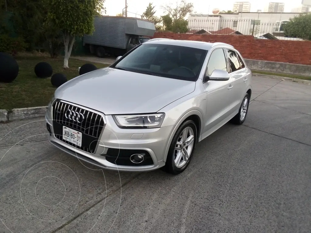 Audi Q3 2.0T S Line usado (2013) color Plata Hielo precio $275,000