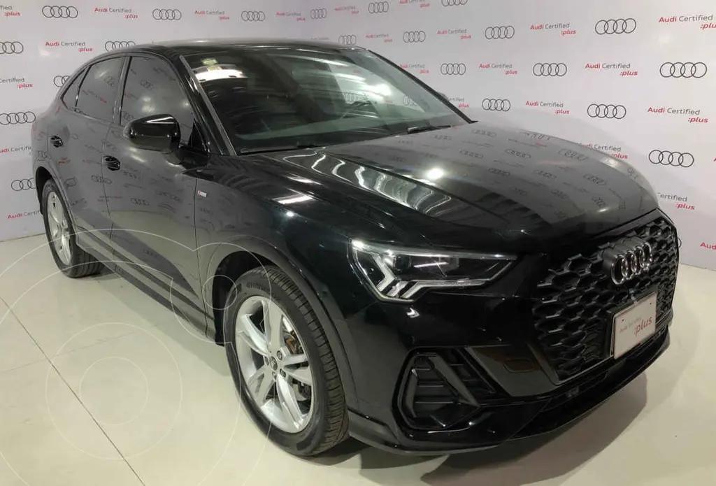 Audi Q3 40 TFSI S Line usado (2022) color Negro precio $858,750