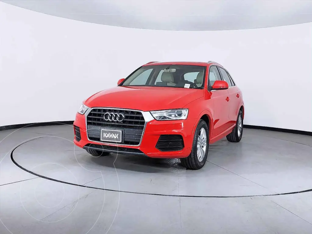 Audi Q3 Luxury usado (2016) color Beige precio $342,999
