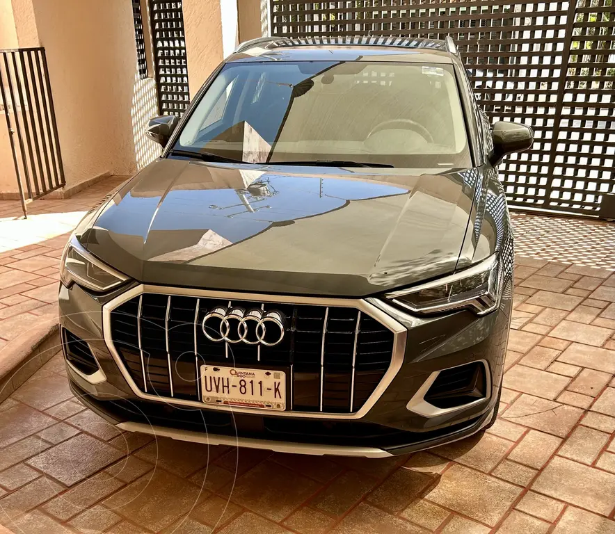 Audi Q3 1.4T Select usado (2021) color Gris Oscuro precio $620,000
