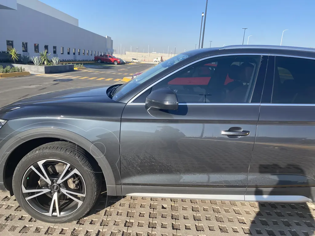 Audi Q5 2.0L T FSI Land of Quattro usado (2016) color Gris Oscuro precio $720,000