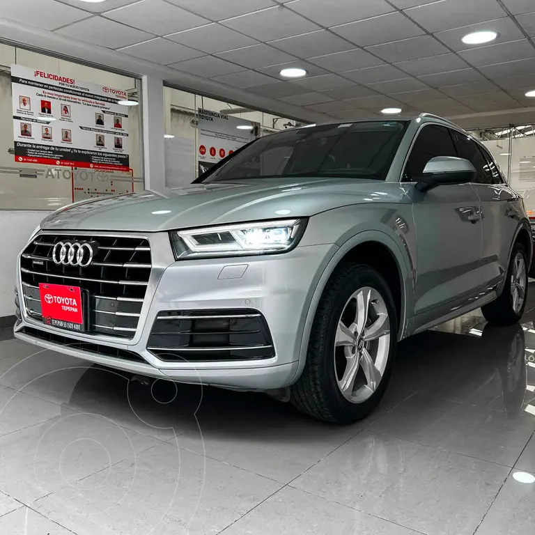 Audi Q5 2.0L T Select usado (2018) color Plata precio $568,000