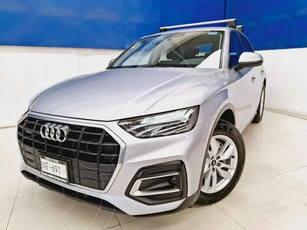 Audi Q5 2.0T Dynamic usado (2022) color Plata precio $739,000