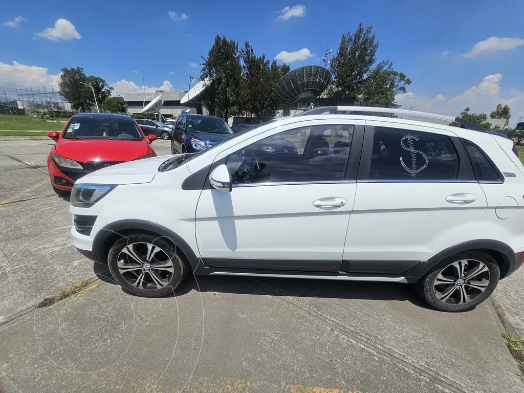 BAIC X25 Fashion usado (2019) color Blanco precio $165,000