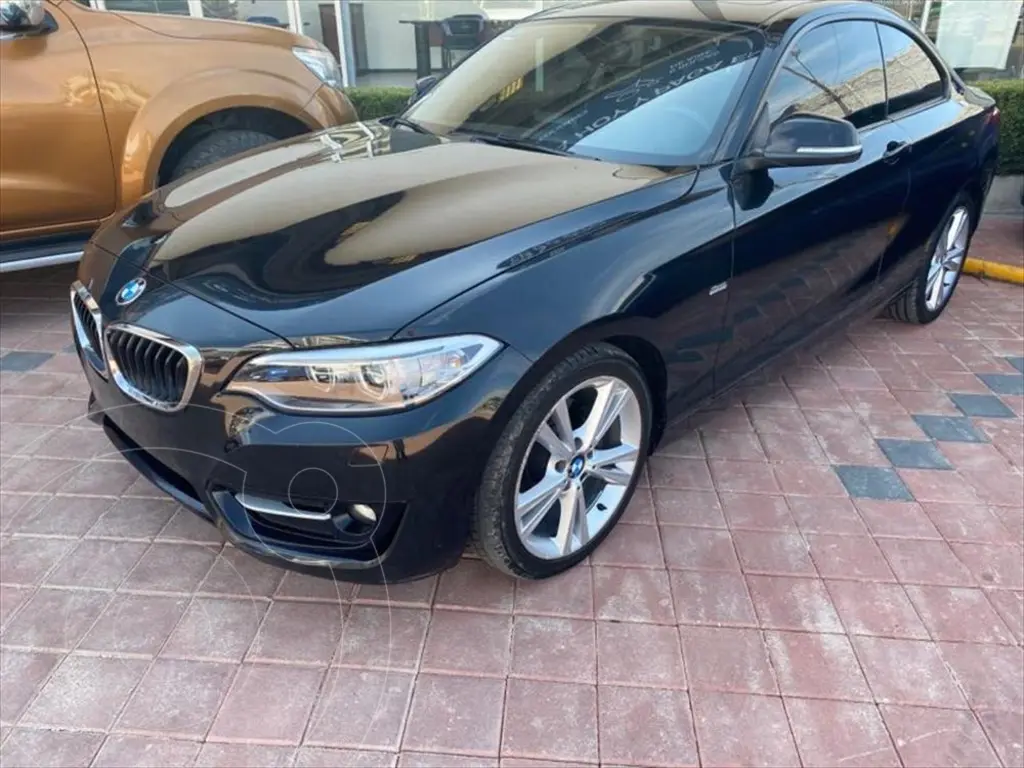 BMW Serie 2 Coupe 220iA Sport Line Aut usado (2017) color Negro precio ...