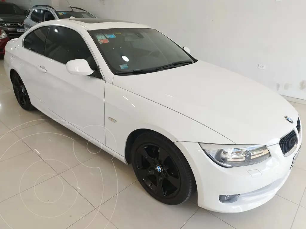 BMW Serie 3 Coupe 325i Sportive usado (2011) color Blanco precio u$s24.000