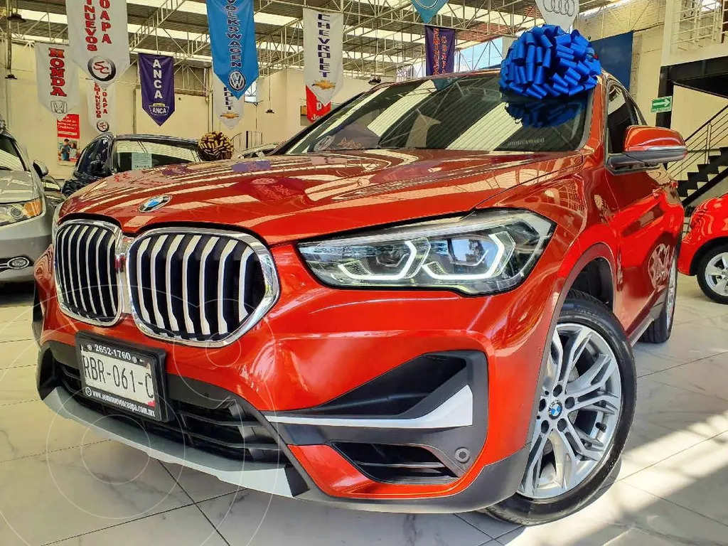 BMW X1 sDrive 20iA usado (2021) color Naranja precio $519,000