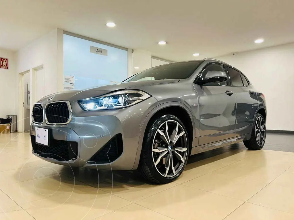 BMW X2 sDrive20i usado (2023) color Gris precio $739,000