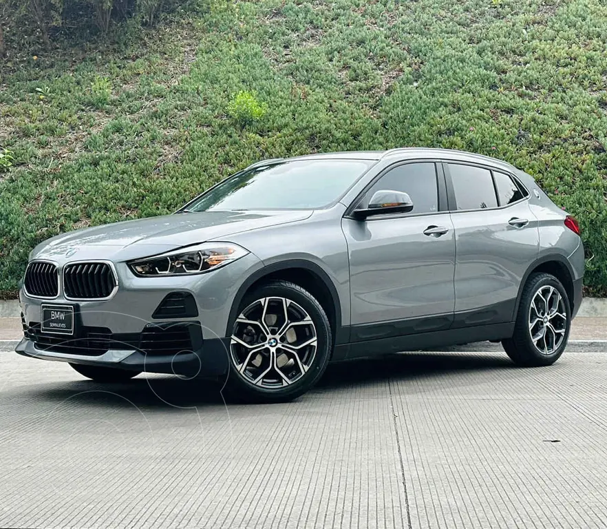 BMW X2 sDrive18i usado (2023) color Gris precio $729,000
