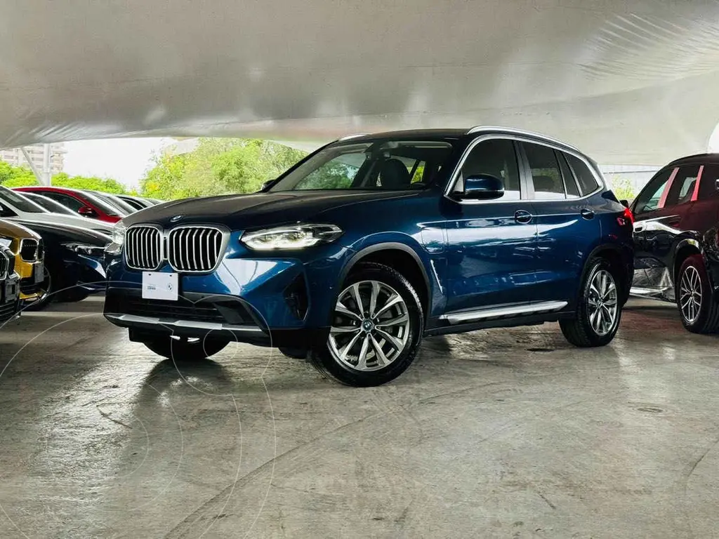 BMW X3 xDrive30e usado (2023) color Azul precio $999,000