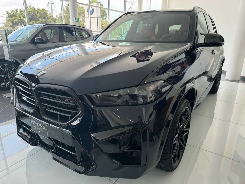 BMW X5 M Competition usado (2024) color Azul precio $3,000,700