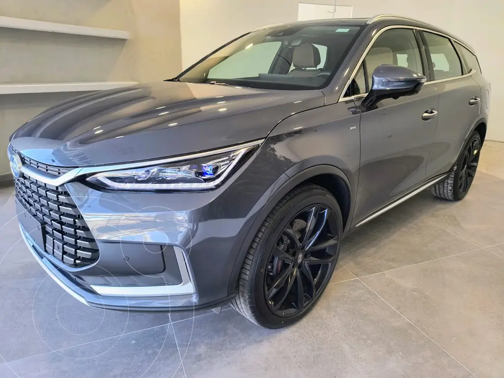 BYD Tang EV GS Plus usado (2023) color Gris precio $1,399,000
