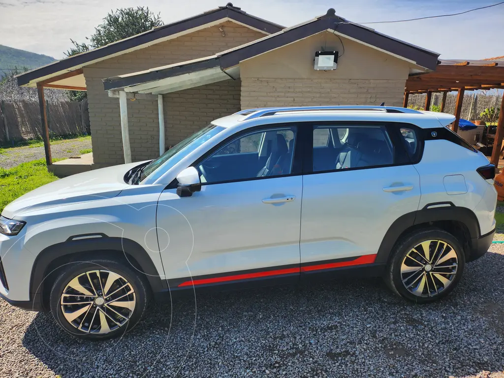 Changan CS35 Plus 1.4L Elite Aut usado (2022) color Blanco precio $14.500.000