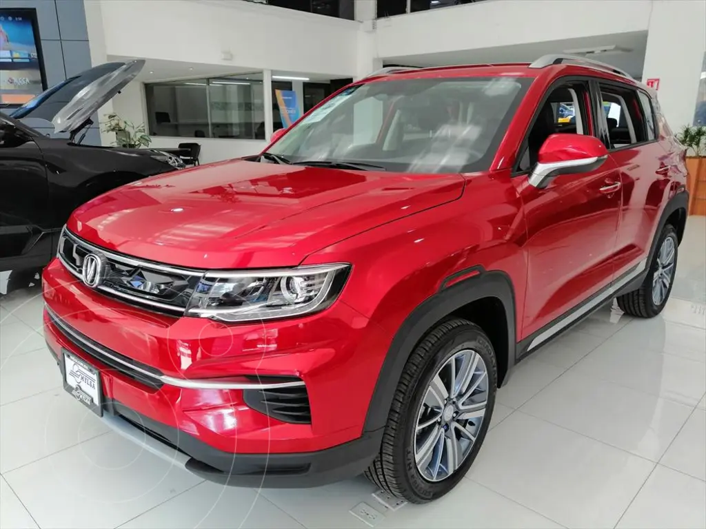 Changan CS35 Plus TA usado (2023) color Rojo precio $454,900