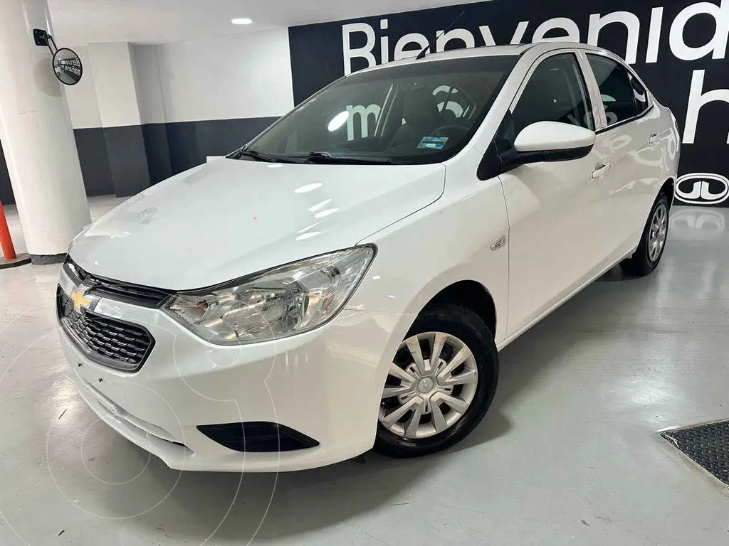Chevrolet Aveo Paq A usado (2020) color Blanco precio $195,000