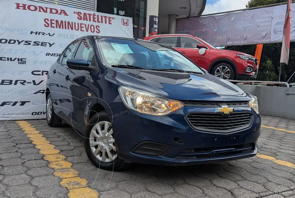Chevrolet Aveo LS Aut usado (2022) color Azul precio $205,000