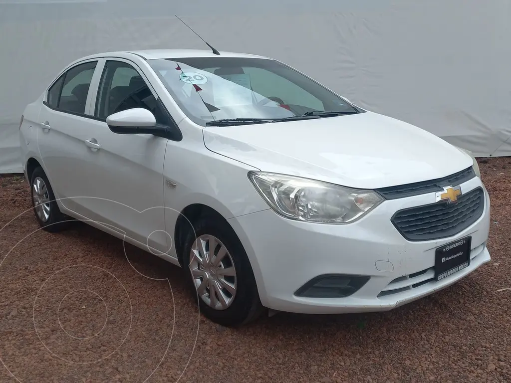 Chevrolet Aveo LS usado (2020) color Blanco precio $209,000