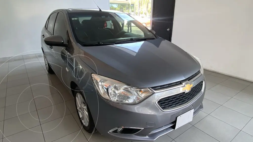 Chevrolet Aveo LTZ usado (2020) color Gris precio $250,000