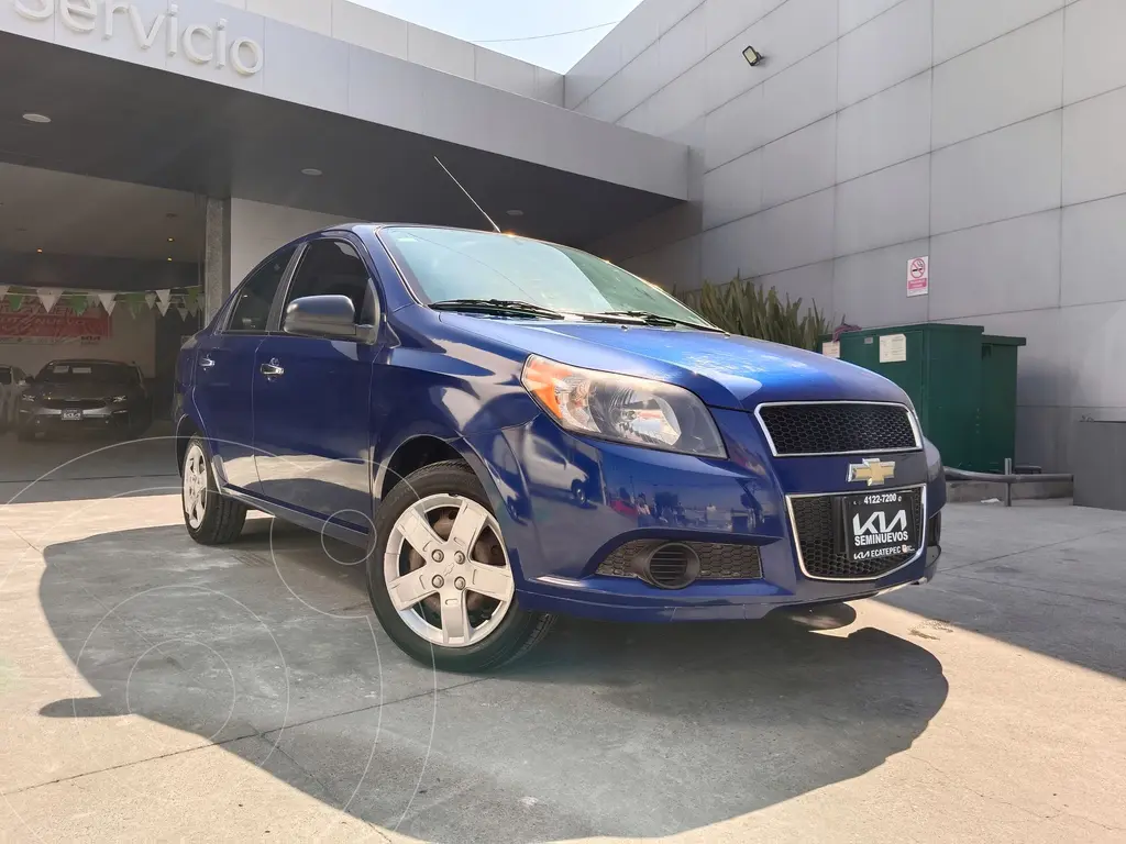 Chevrolet Aveo LT usado (2016) color Azul Oscuro precio $144,900