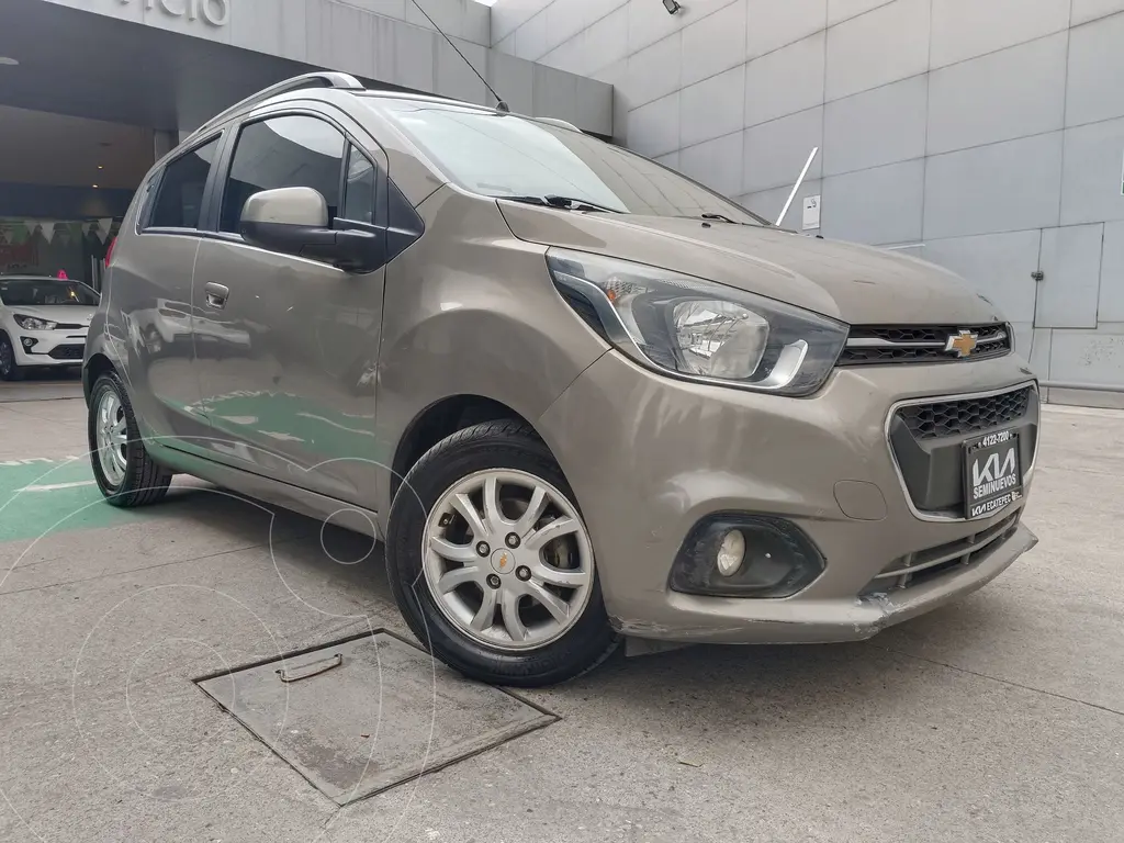 Chevrolet Beat Hatchback LTZ usado (2018) color Beige precio $170,000
