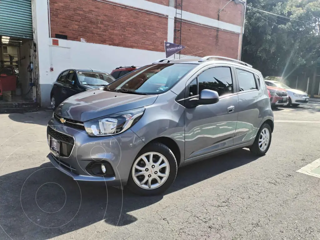 Chevrolet Beat Hatchback LTZ usado (2020) color Gris precio $205,000