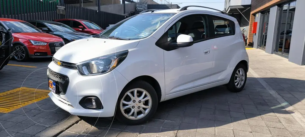 Chevrolet Beat Hatchback LTZ usado (2021) color Blanco precio $235,000