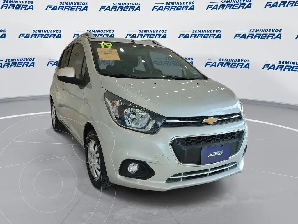 Chevrolet Beat Hatchback LTZ usado (2019) color plateado precio $199,000