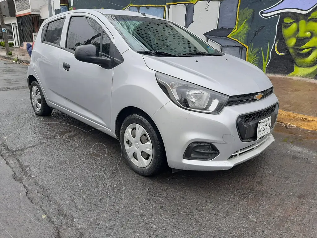 Chevrolet Beat Hatchback LT usado (2019) color Gris Titanio precio $139,000