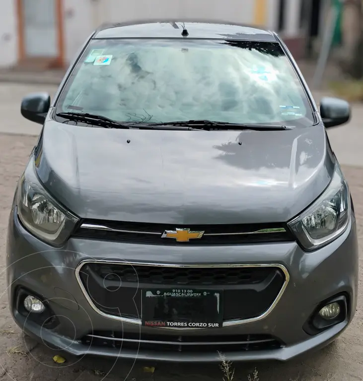 Chevrolet Beat Notchback LTZ Sedan usado (2020) color Gris Titanio ...