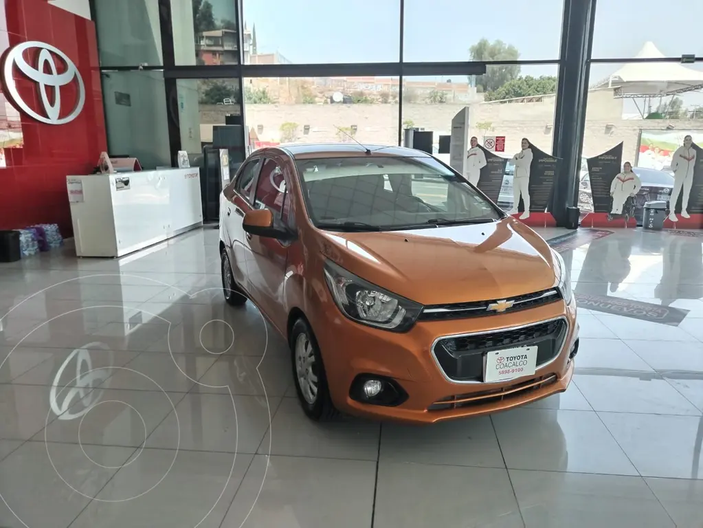 Chevrolet Beat Notchback LTZ usado (2020) color Naranja precio $208,000