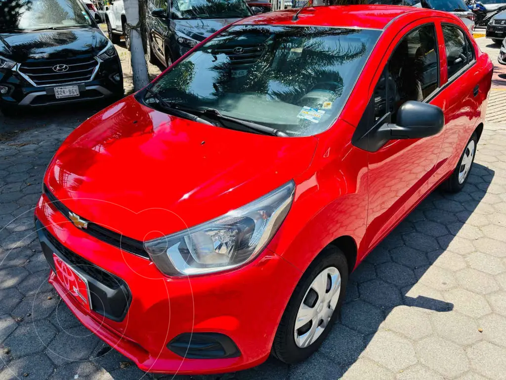 Chevrolet Beat Notchback LT usado (2018) color Rojo precio $157,000