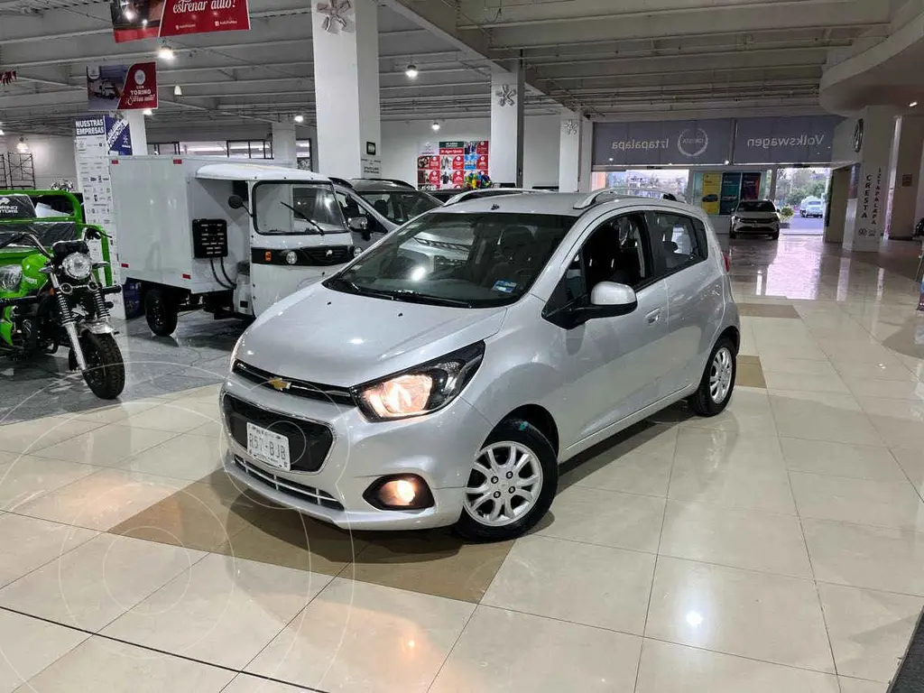 Chevrolet Beat Notchback LTZ usado (2020) color Plata precio $219,900