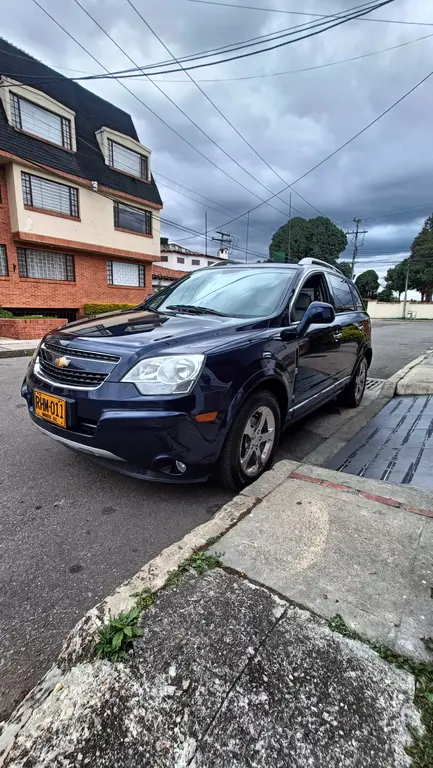 Chevrolet Captiva Sport 3.6L usado (2010) color Azul Imperial precio ...